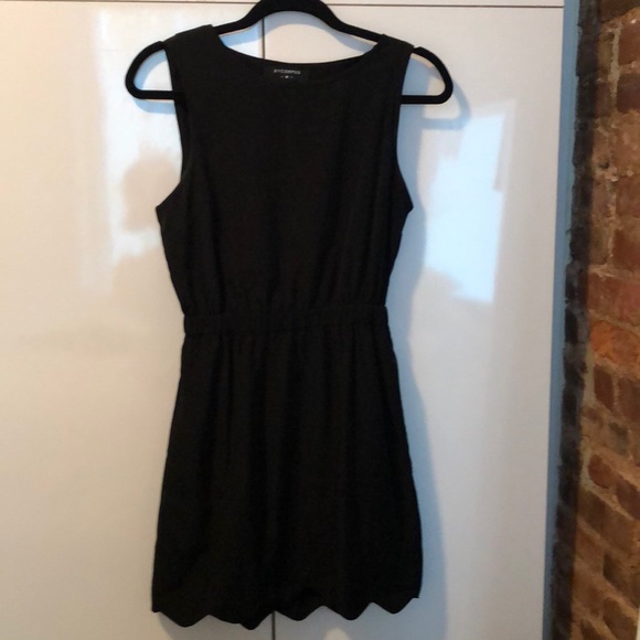 Urban Outfitters | Dresses | Amazing Lbd With Open Back And Scalloped ...